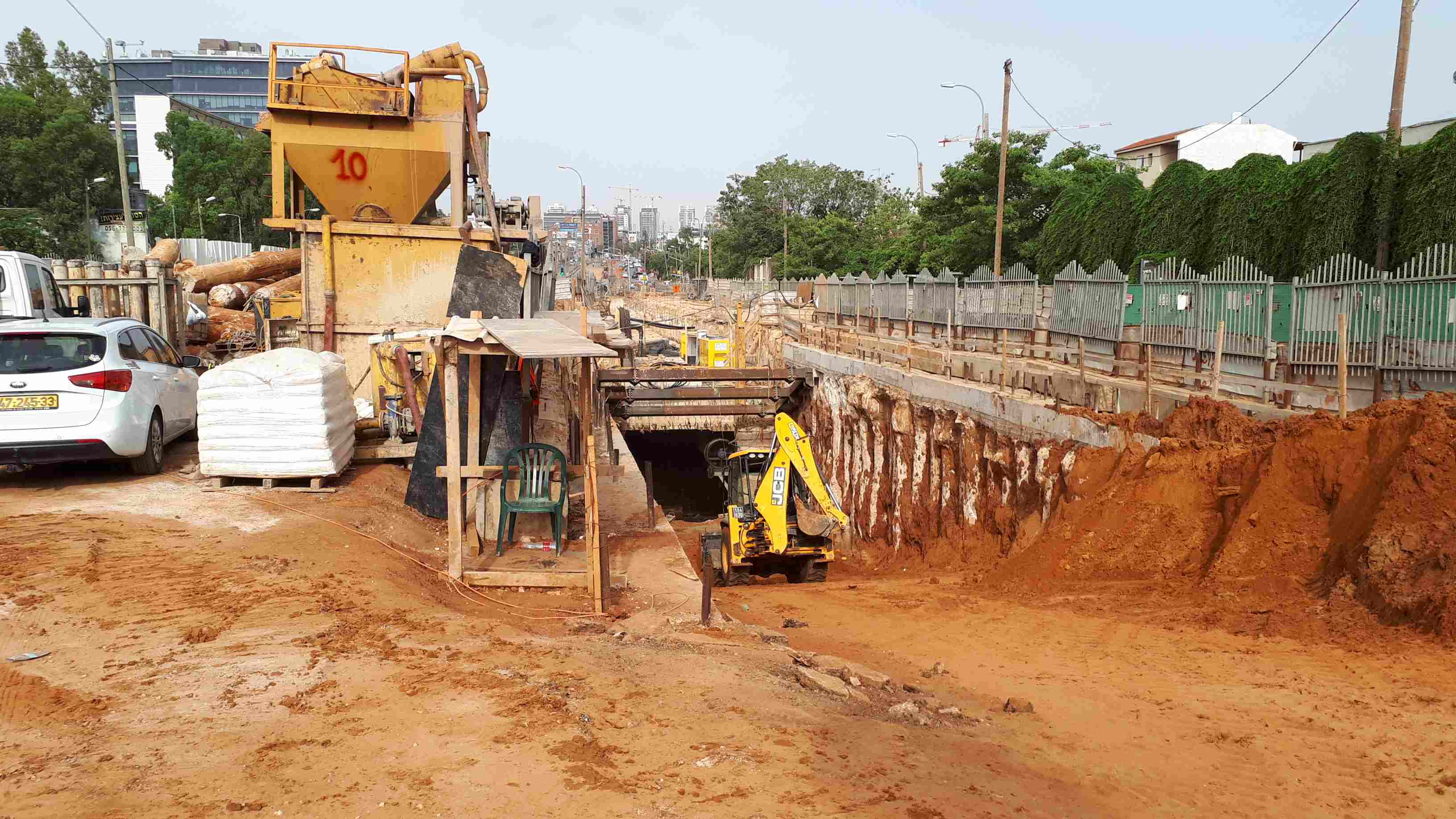 Tel-Aviv Red Line Light Rail - rebars installed with Adit Chemical Anchors